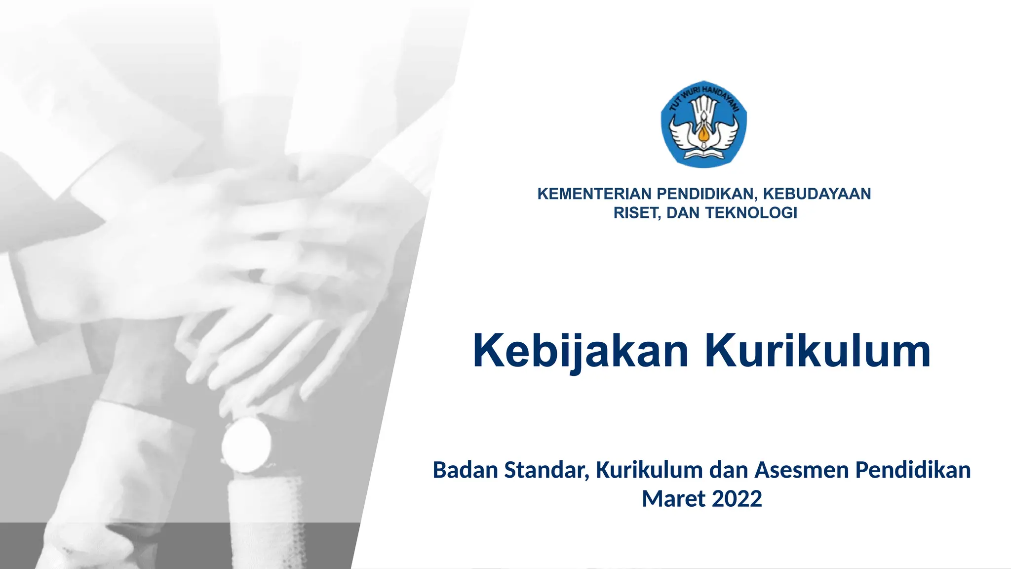 Kebijakan Kurikulum Merdeka di indonesia pada tahun 2025 | PPTX