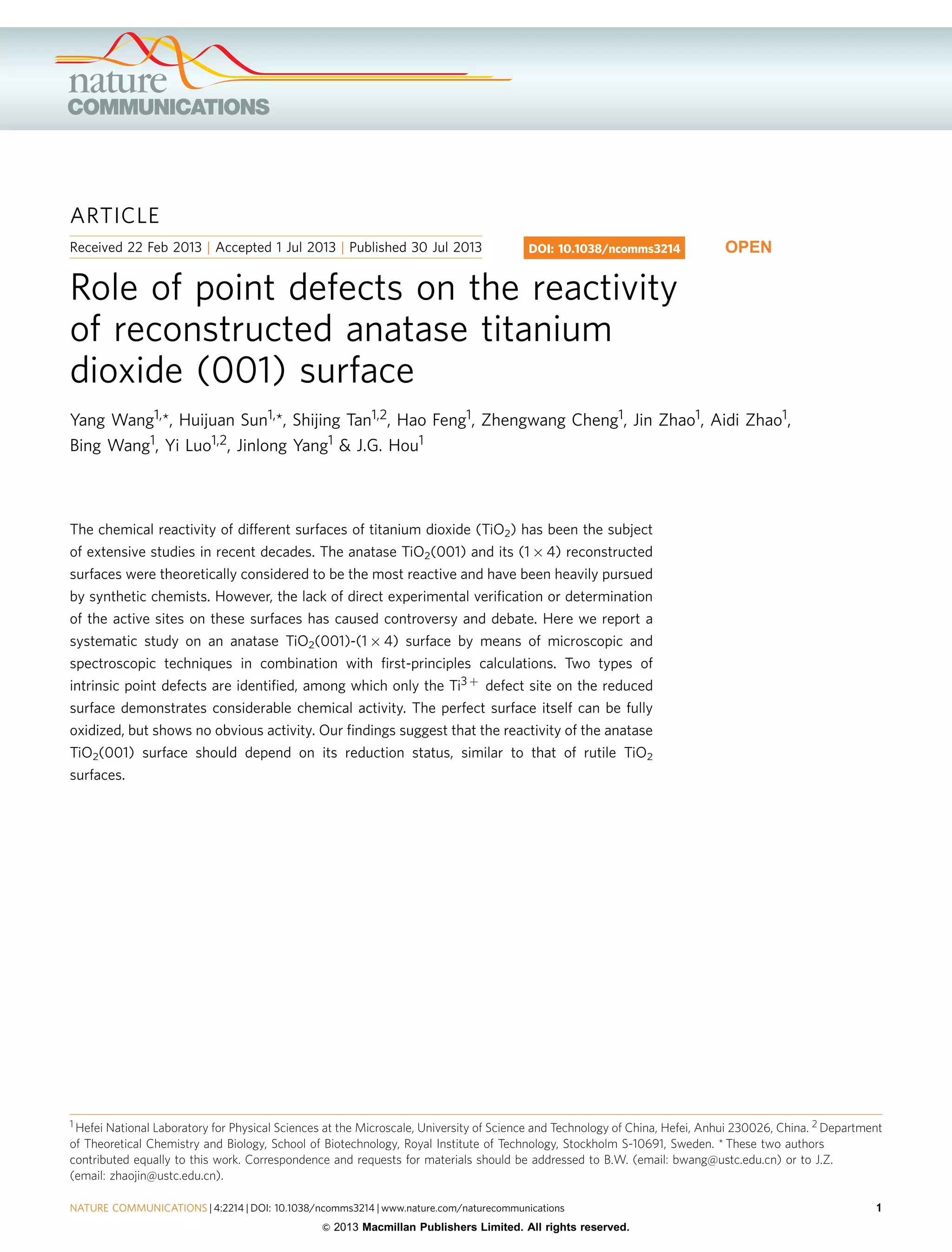 Role of point defects on the reactivity of reconstructed anatase ...