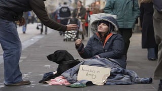 10 simple things to donate to a homeless shelter | PPTX | Non-Profit ...