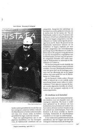 Geert Driessen (1993) JeS Berusting of uitdaging.pdf