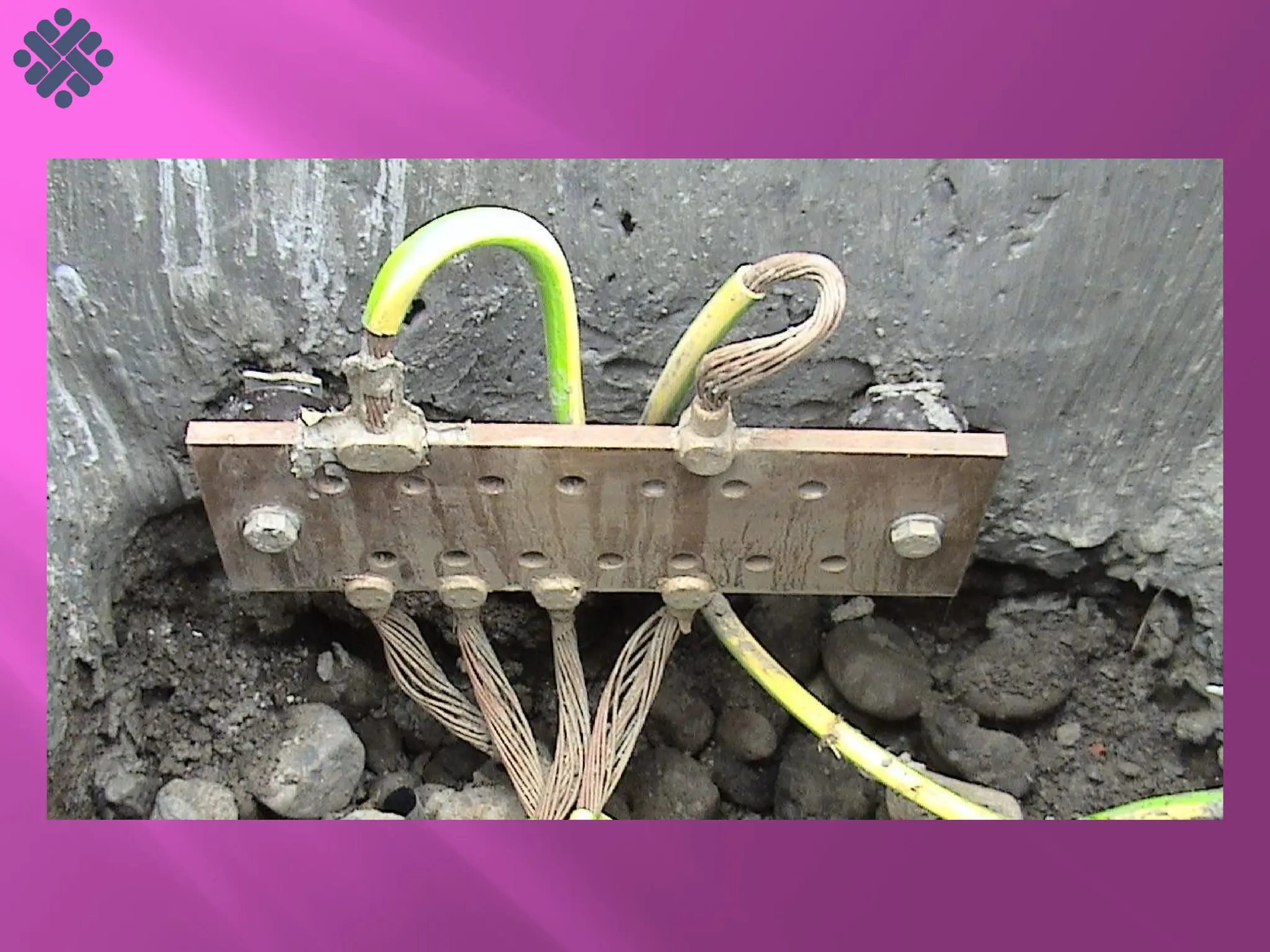 Pentanahan sumber tegangan grounding.pptx