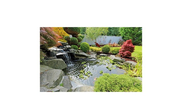 2. Garden features in a land scape garden.pptx