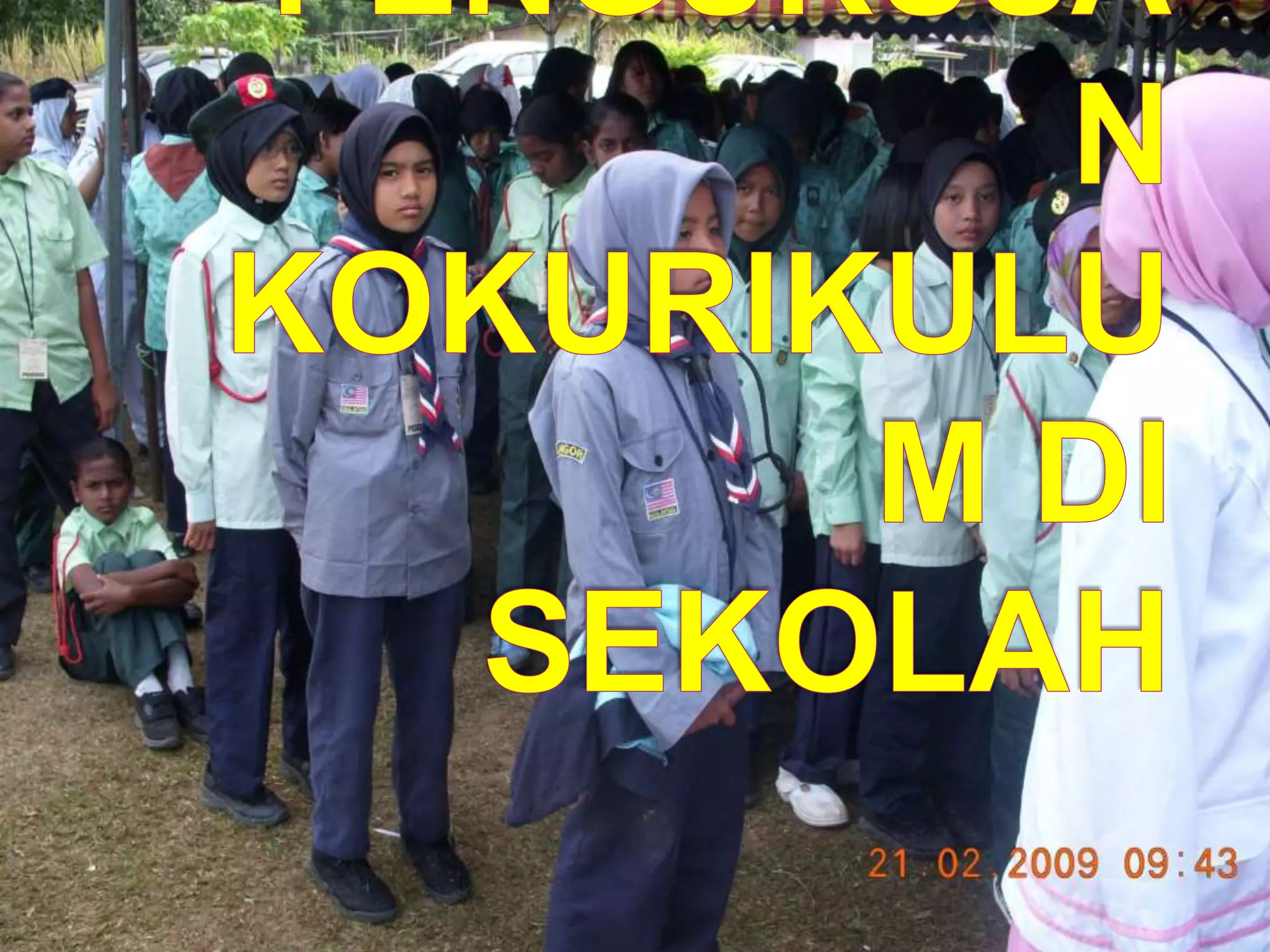 KOKURIKULUM DI SEKOLAH | PPT