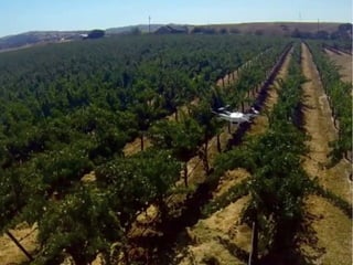 Drones, Flying robots and Javascript | PPT