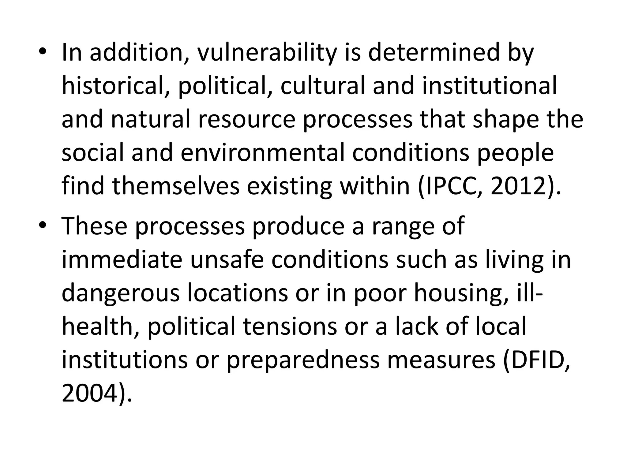 2Disaster Risk_ Vulnerability and Development.pdf