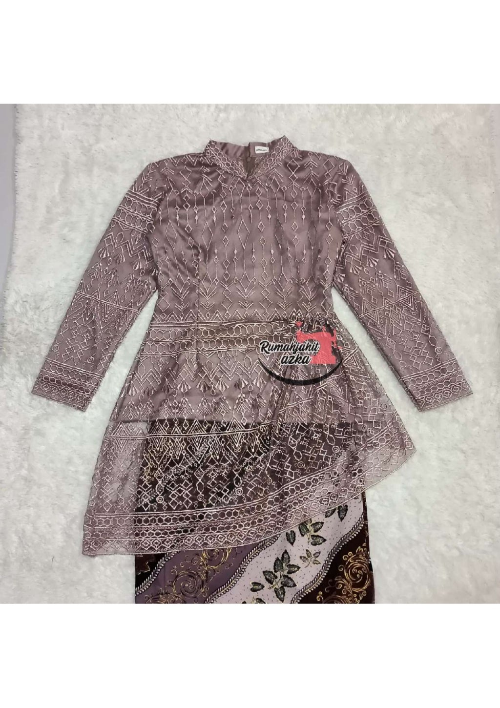 Set Brukat Kebaya by Rumah Jahit Azka | PDF