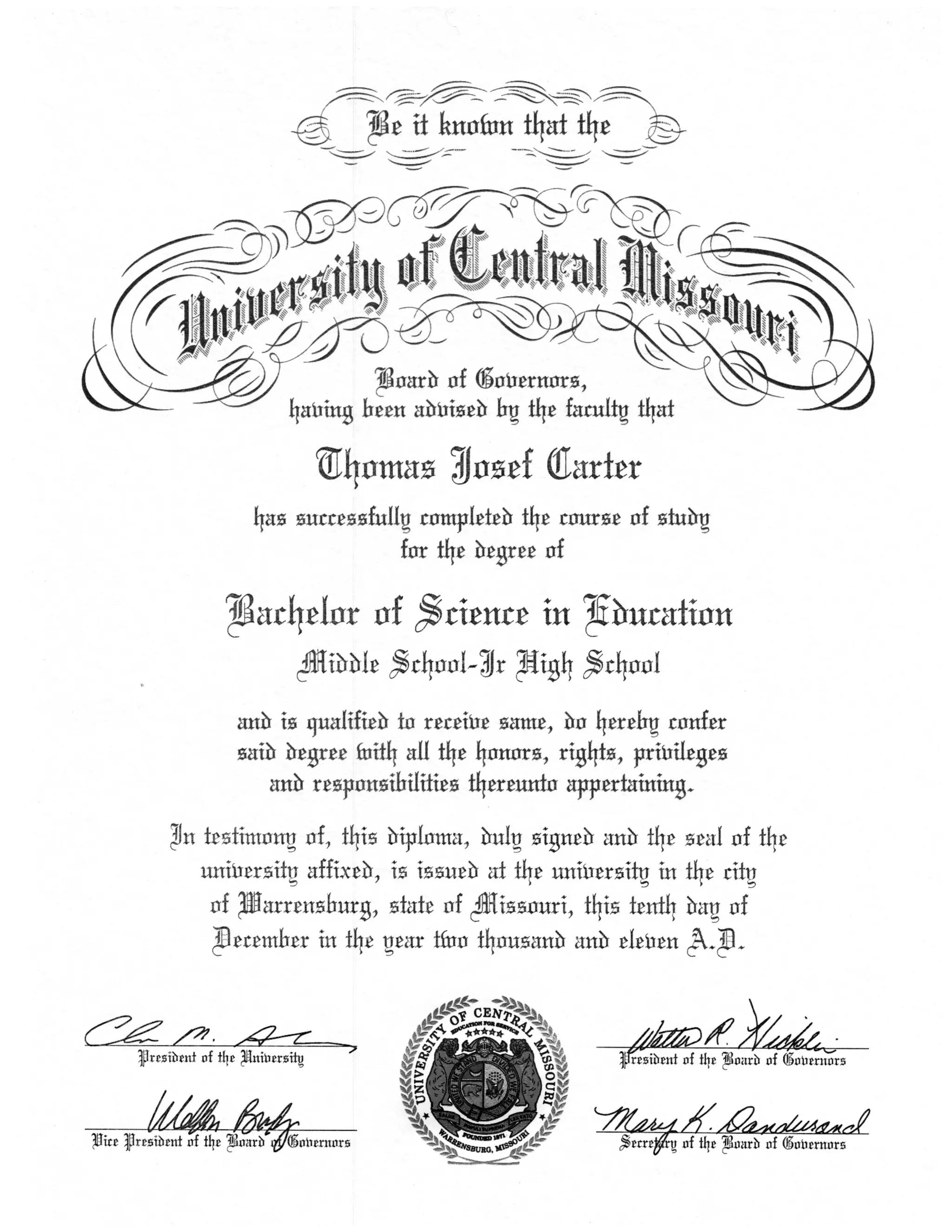 UCM Bachelor's Deploma | PDF