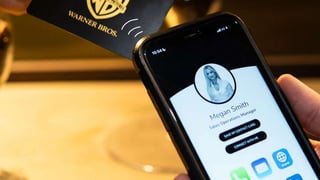 5 Reasons Why You Should Ditch Paper for Smart Visiting Cards | PPTX ...