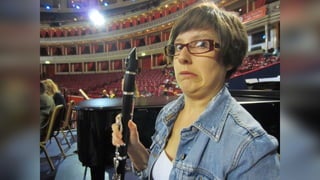 6th - Lesson 10 - Jose Born to Dance | PPT