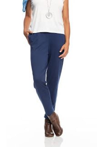 How to style pants for spring | PDF