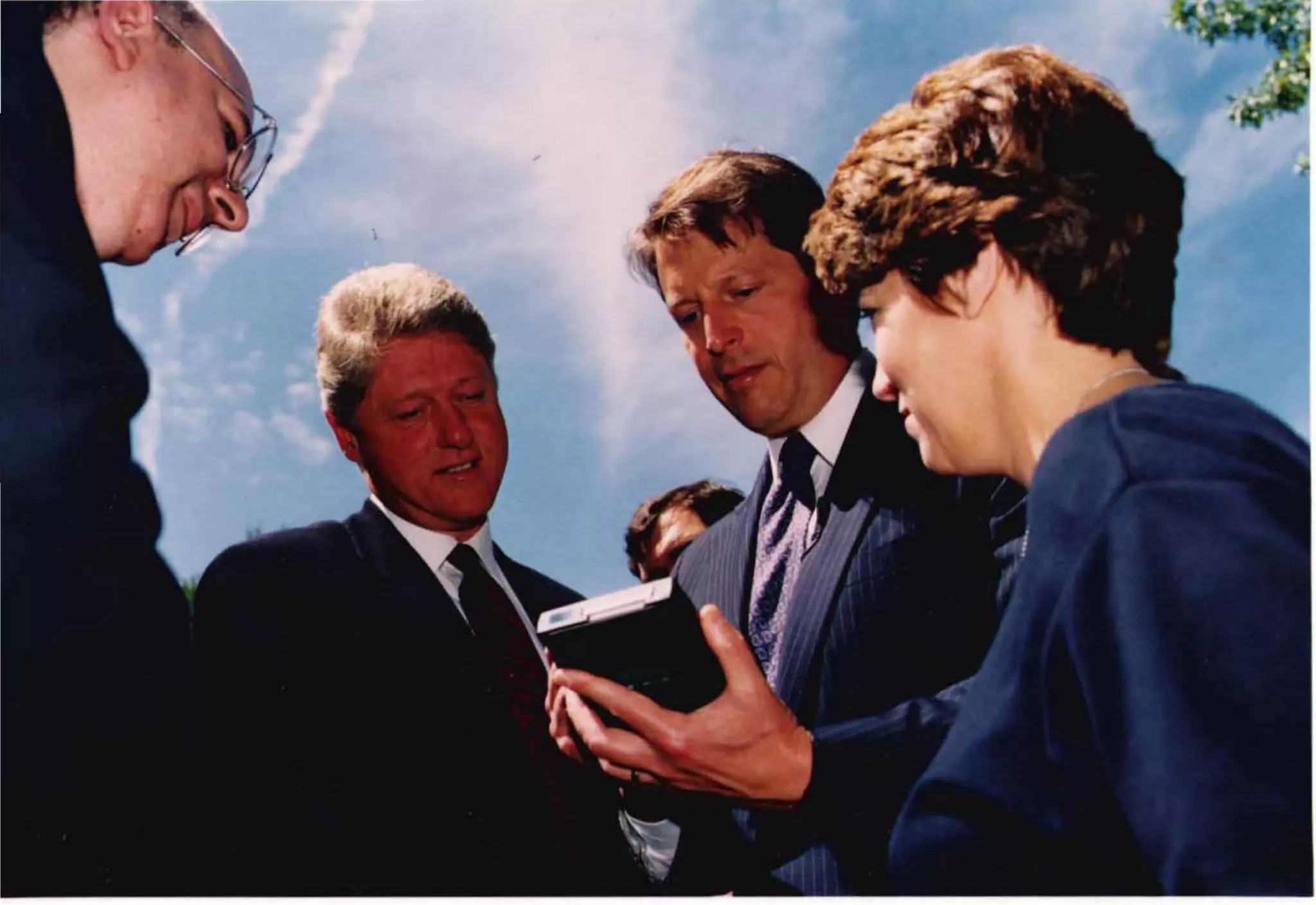 Clinton Handal Gore PDA | PDF