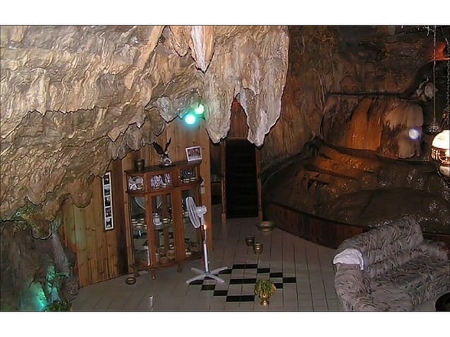 8 Really Strange Hotel Rooms | PPT