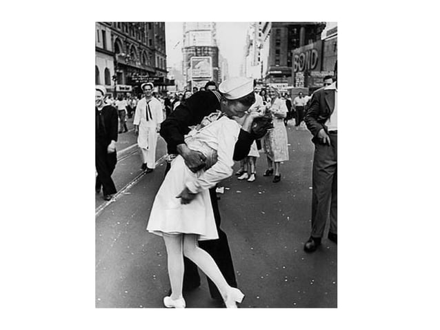 A closer look at canada in wwii | PPT