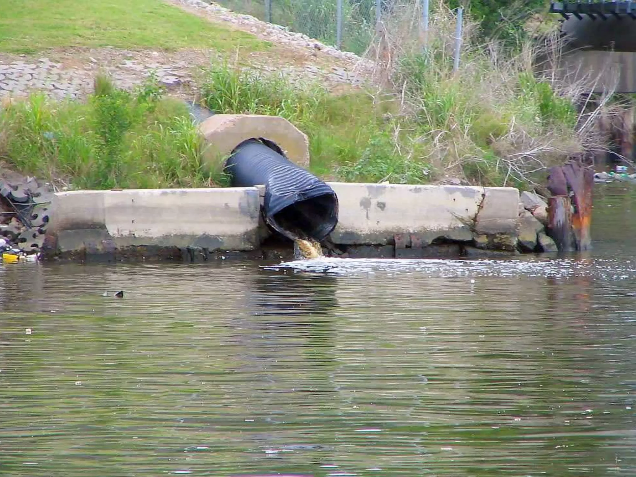 Water pollution Group6 | PPTX