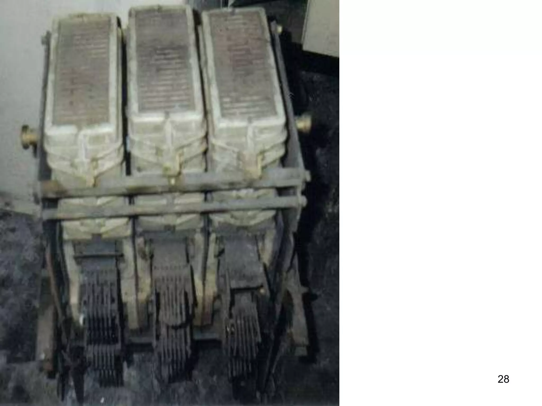 AIR CIRCUIT BREAKER & MCCB.ppt