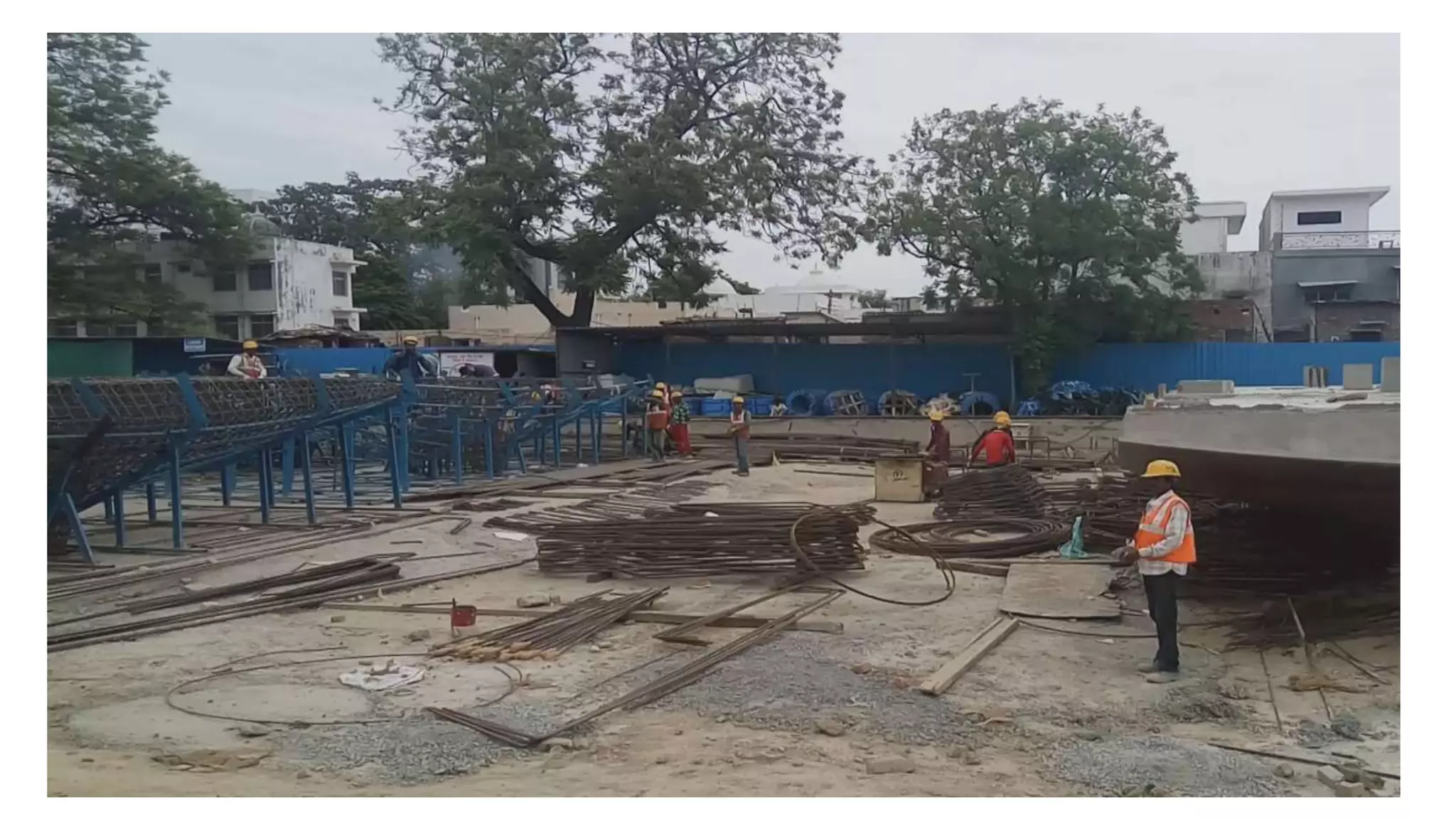 PRESENTATION ON CASTING YARD OF LUCKNOW METRO | PPTX