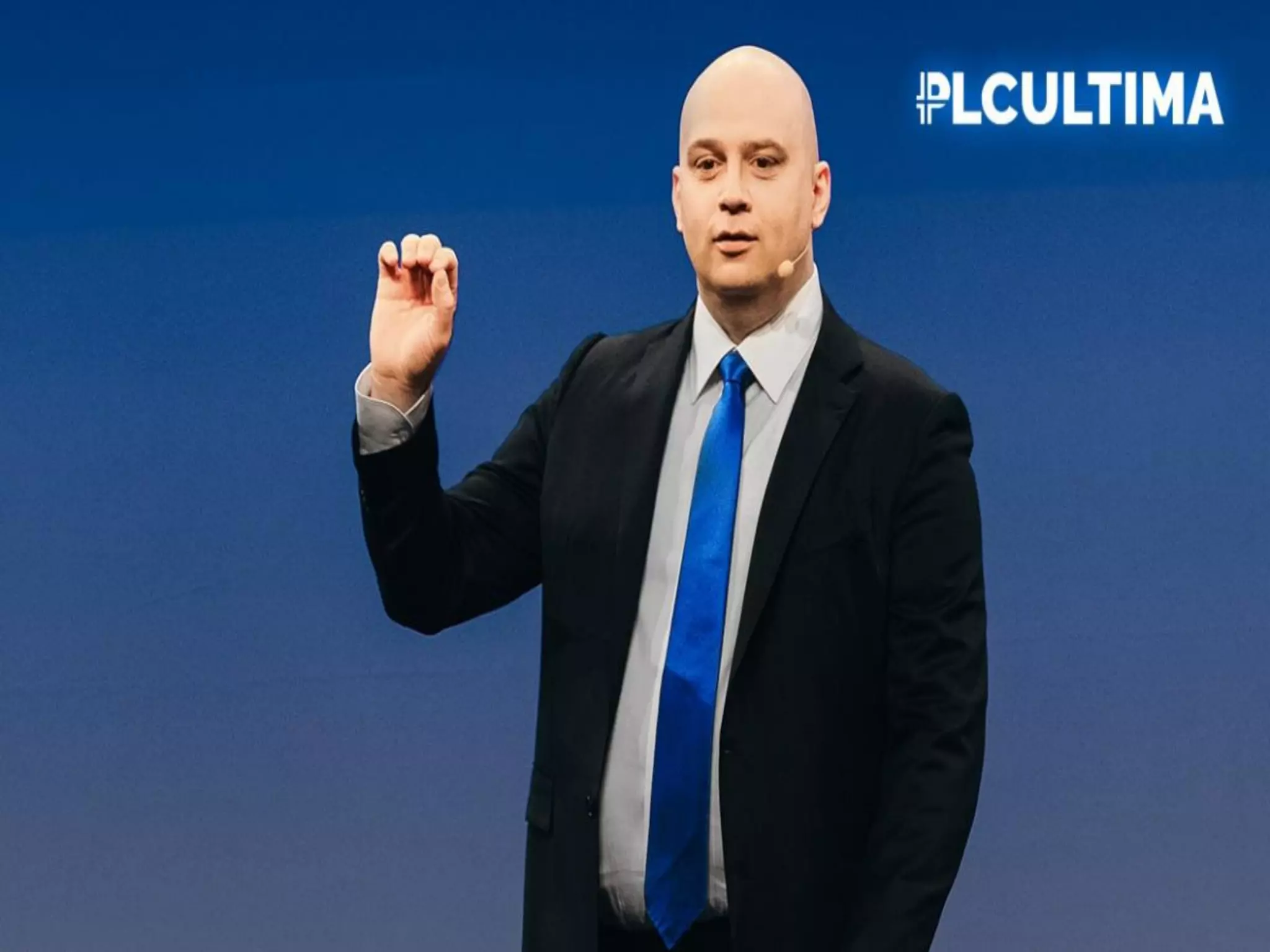 Alex Reinhardt | PDF