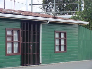 Amanco Gutter Slideshow | PPT