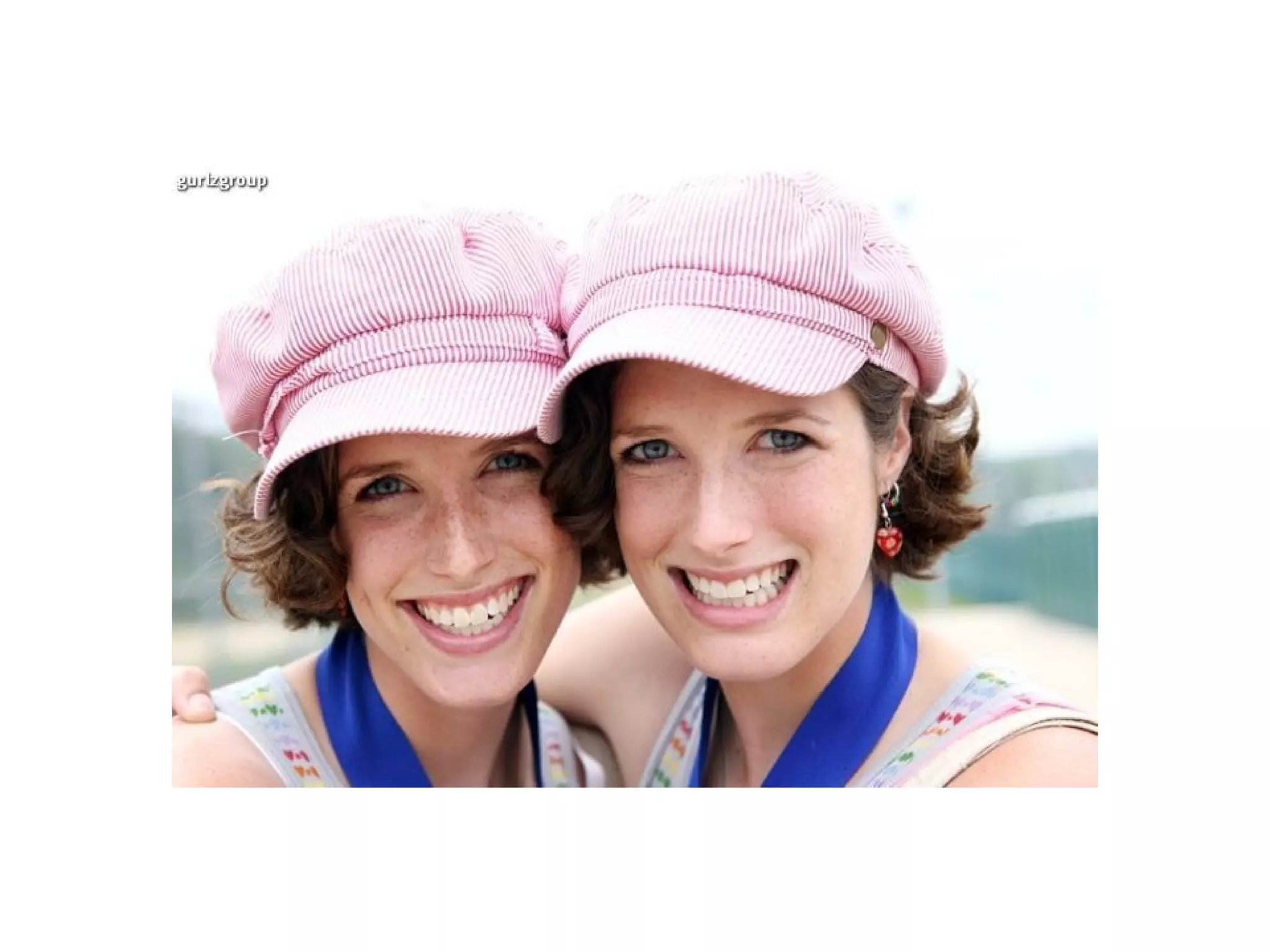 Amazing Twins | PPT