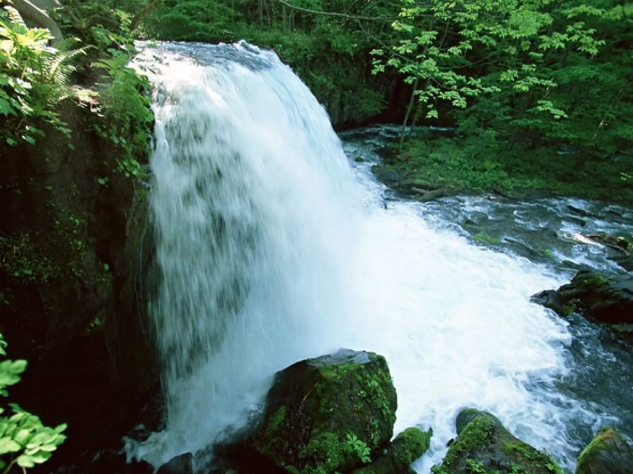 Amazing Sublime Waterfalls | PPT