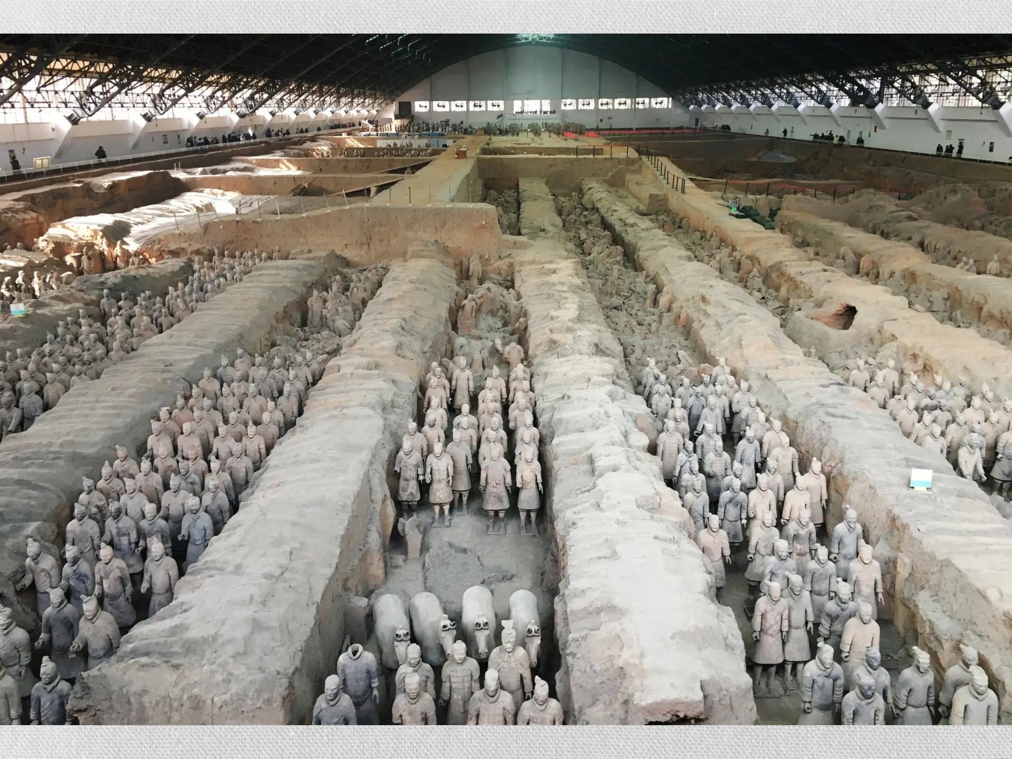 Ancient China powerpoint civ and geography.pptx