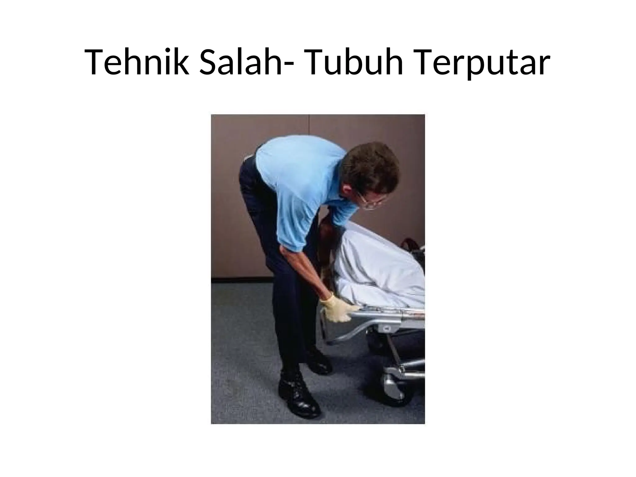 angkat angkut.ppt untuk latihan pada perawat | PPT