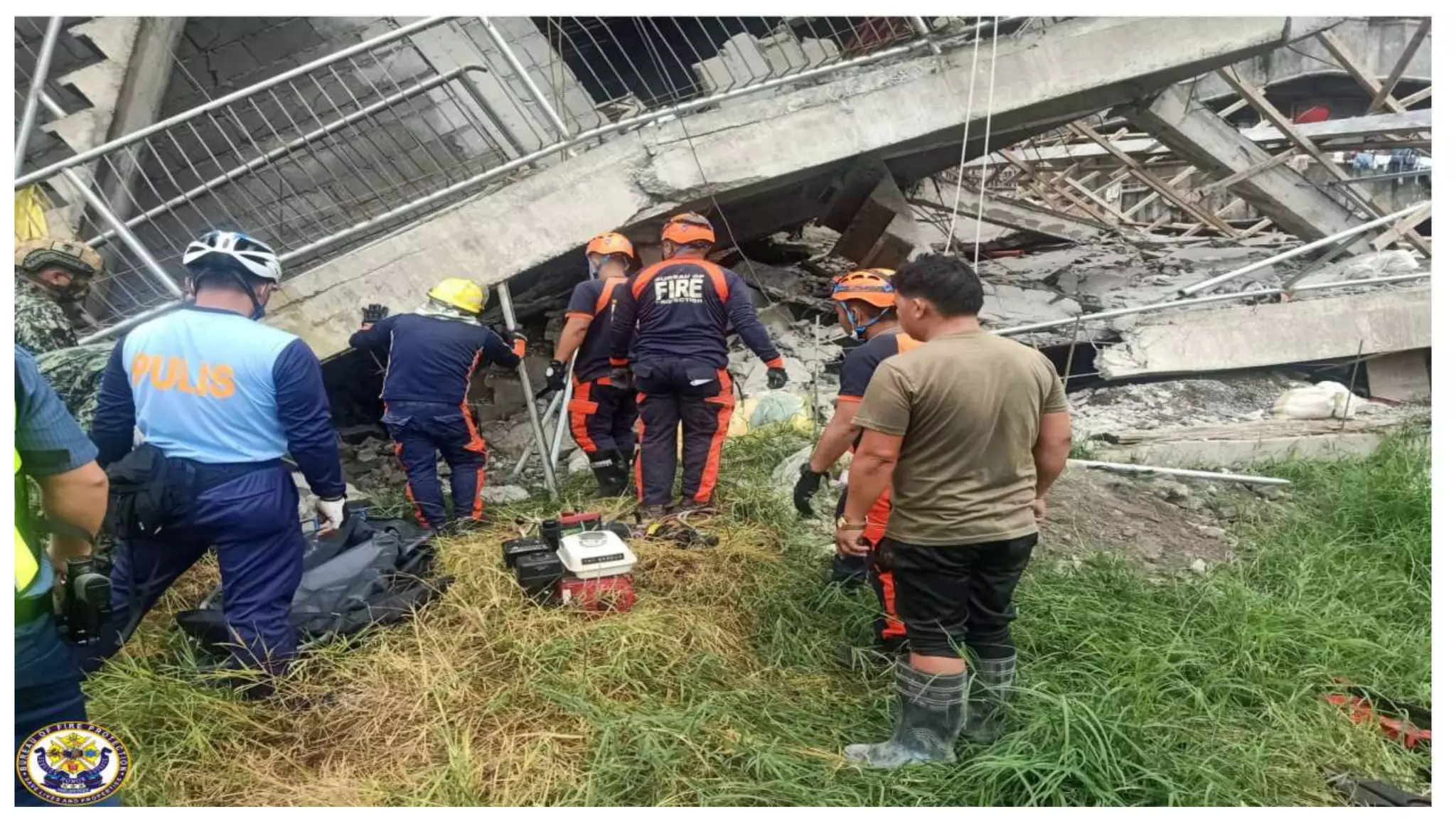 Ang Pamamahala sa Kalamidad (Disaster Management).pptx