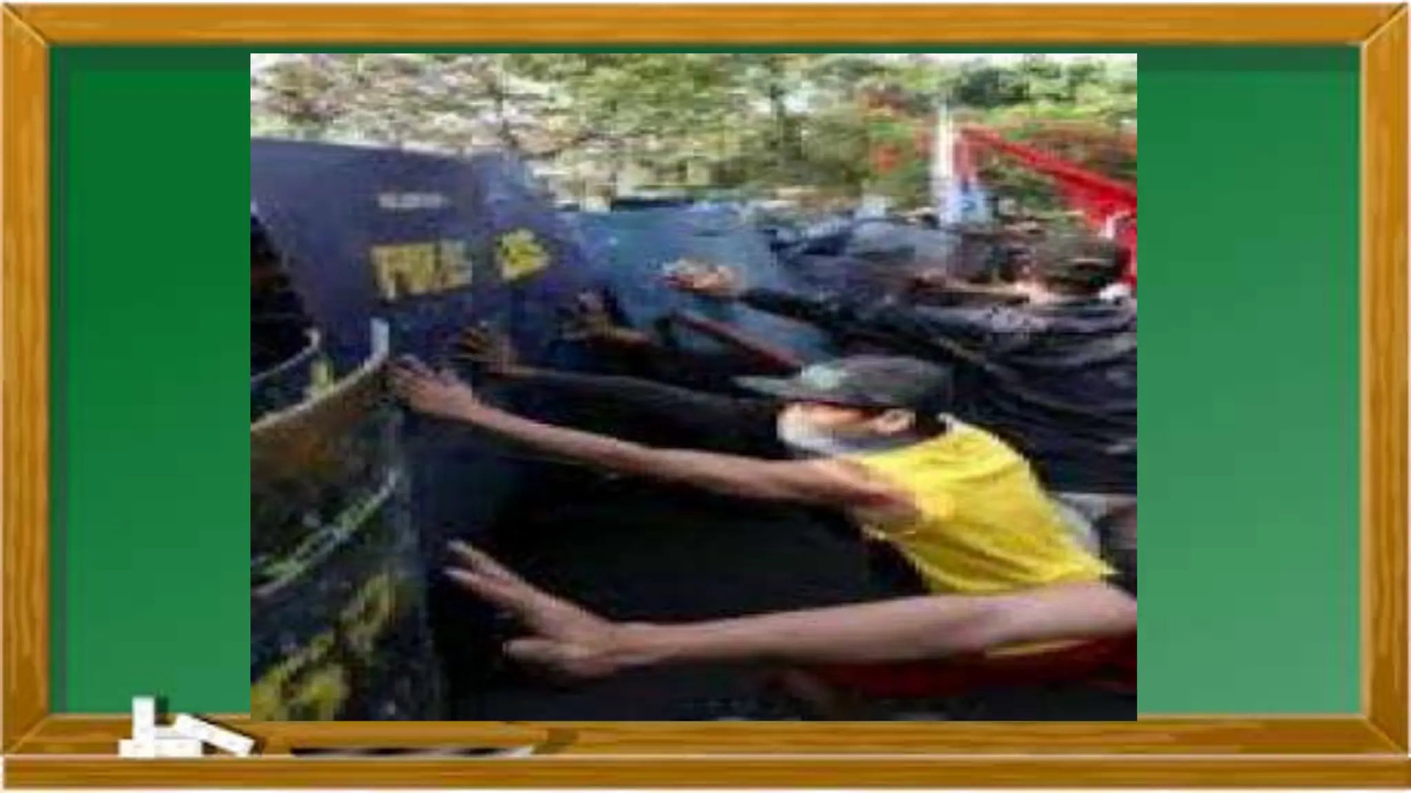 ANG PAGTATANGGOL NG MGA PILIPINO SA PAMBANSANG INTERES | PPTX