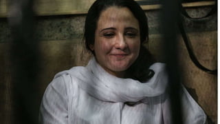 A Post Colonial Critique of Rajia Hassib's Novel A Pure Heart.pptx