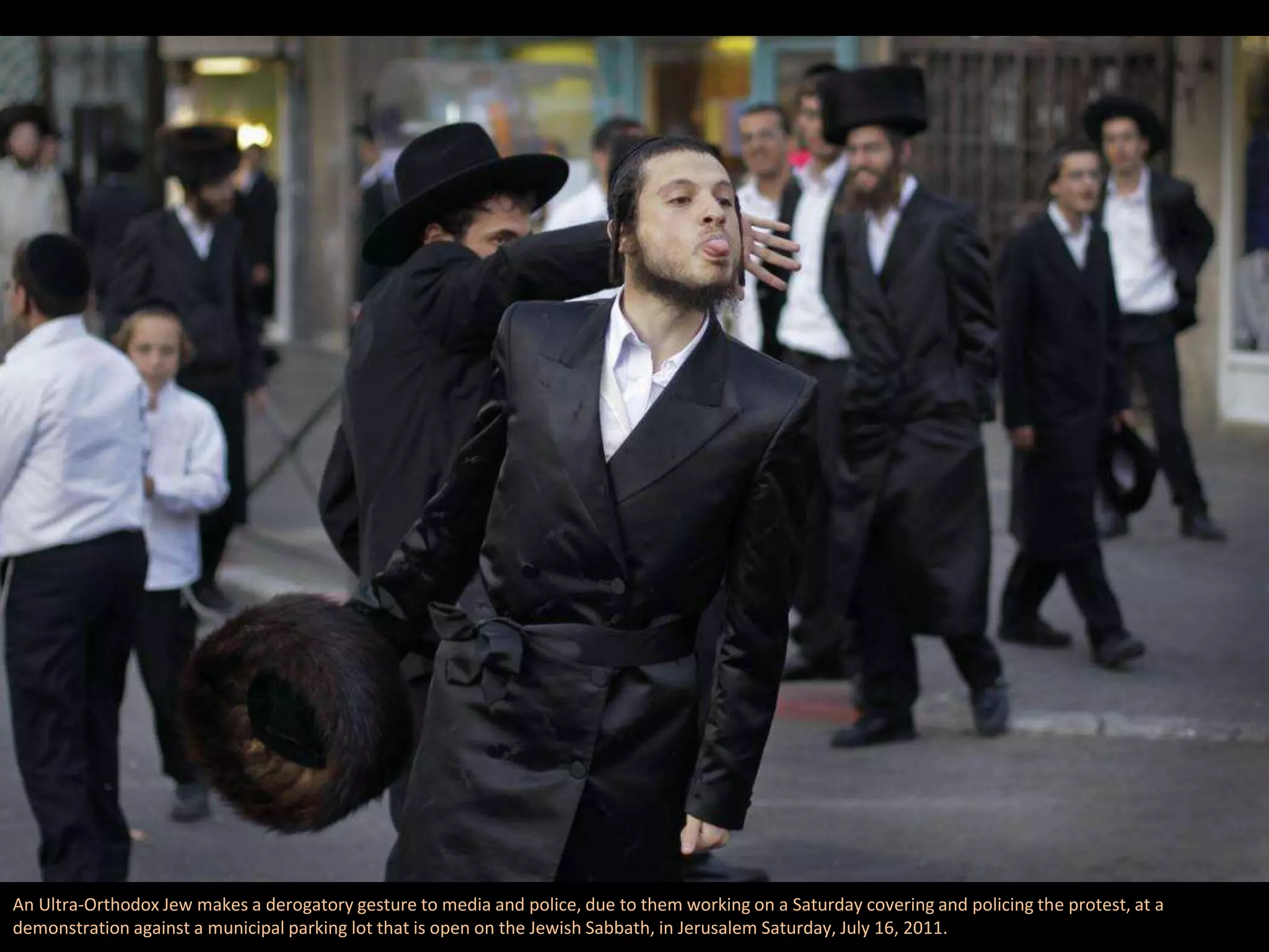 AP Photojournalist, Ben Curtis | PPT | Free Download