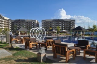 ARISTA PLACE RFO RESORT TYPE CONDO IN PARANAQUE NEAR AIRPORT AND MALL ...