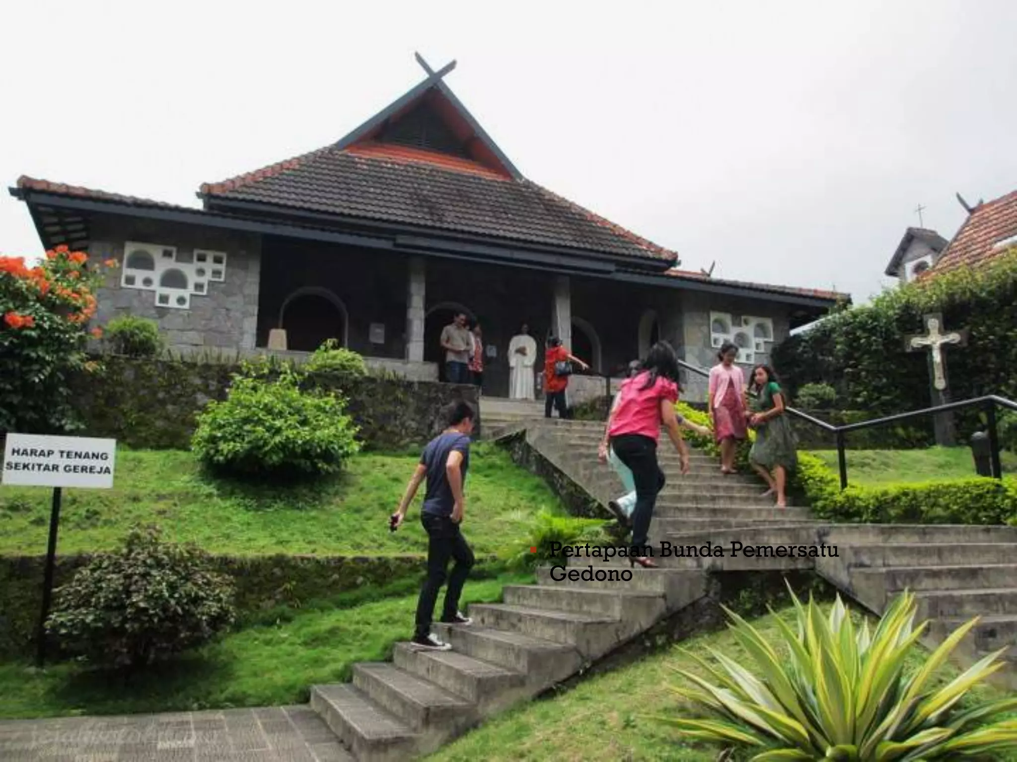 Arsitektur-vitruvius-mangunwijaya.pdf