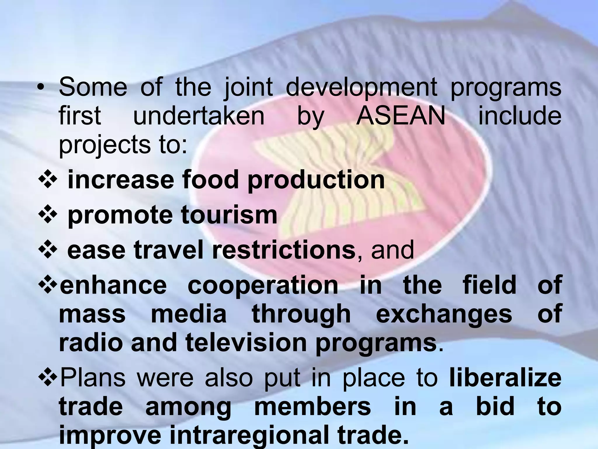 aseanppt-171101033605.pdf