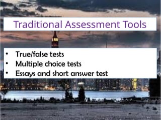 authentic-vs-traditional-assesmentt.pptx