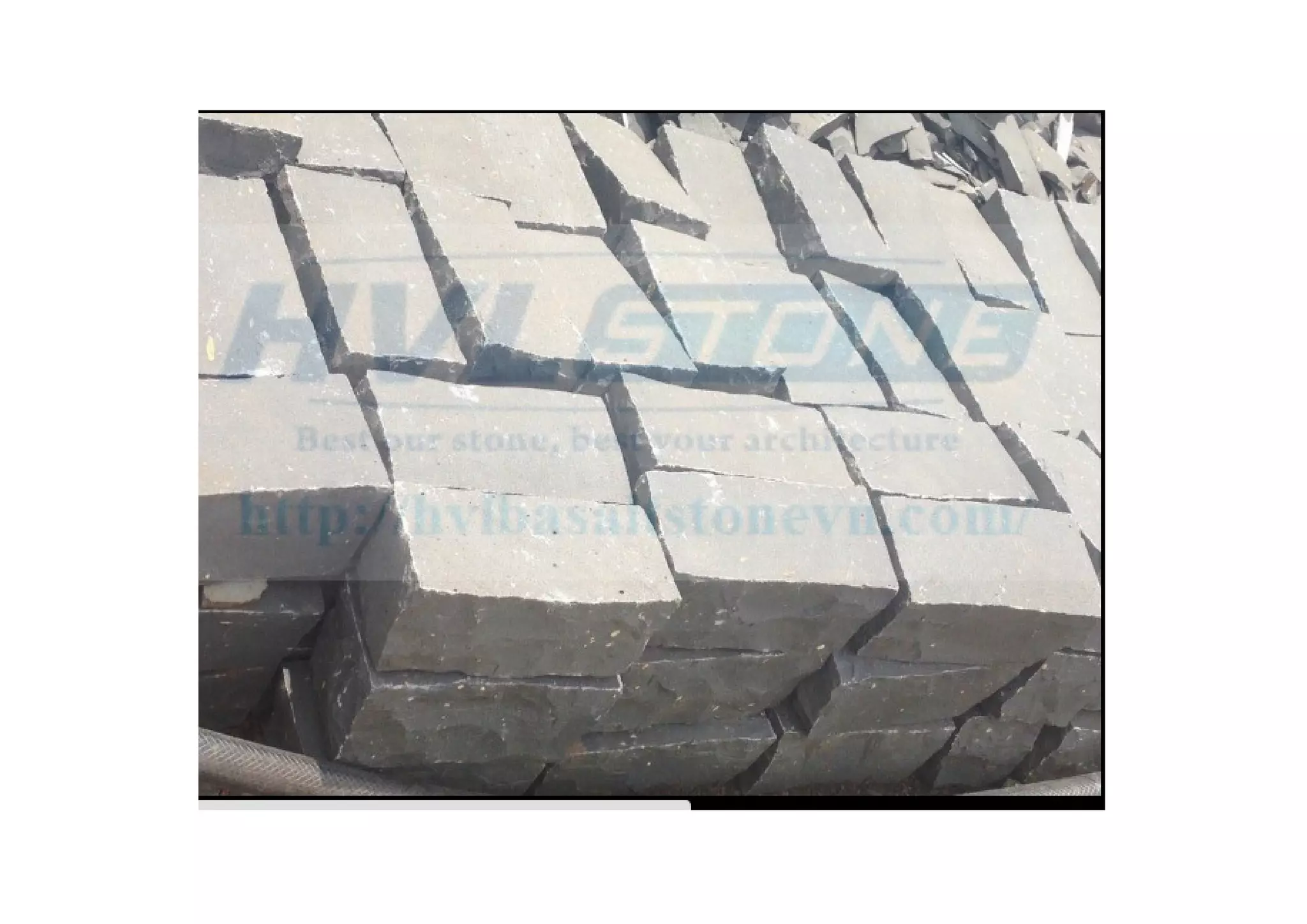 Basalt Stones Hand - Split | PPT