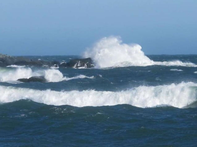 Beautiful Waves at Brenton Point State Park, Ocean Drive, Newport RI
