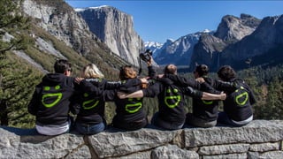 FEELING SMUG: BUILDING A CAREER AT ONE COMPANY - BEN MACASKILL | PPT