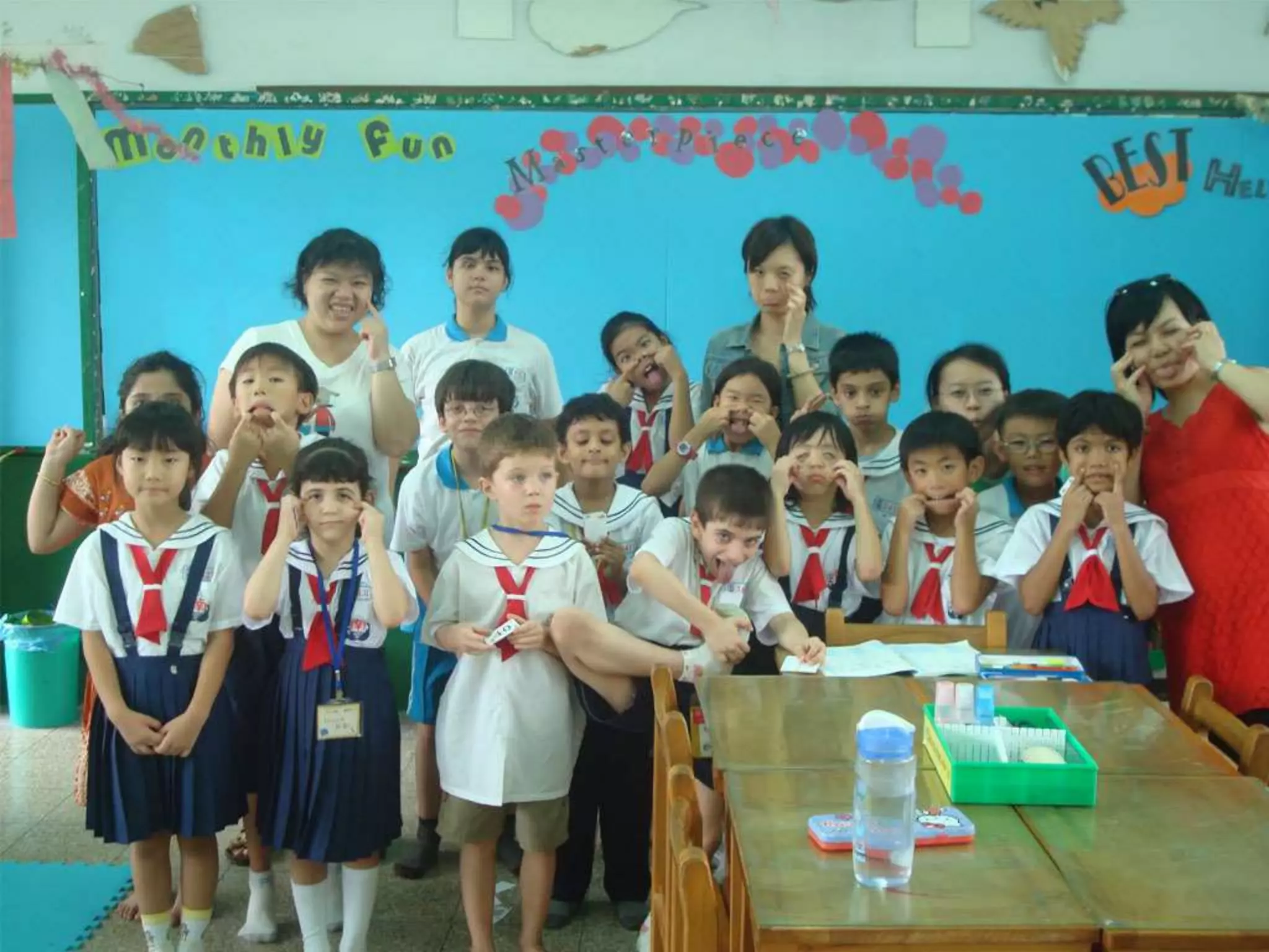 Bilingualism education (A Critical Perspective – Language Hegemony ...