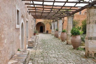 Crete from Tractus Presentasion | PPT