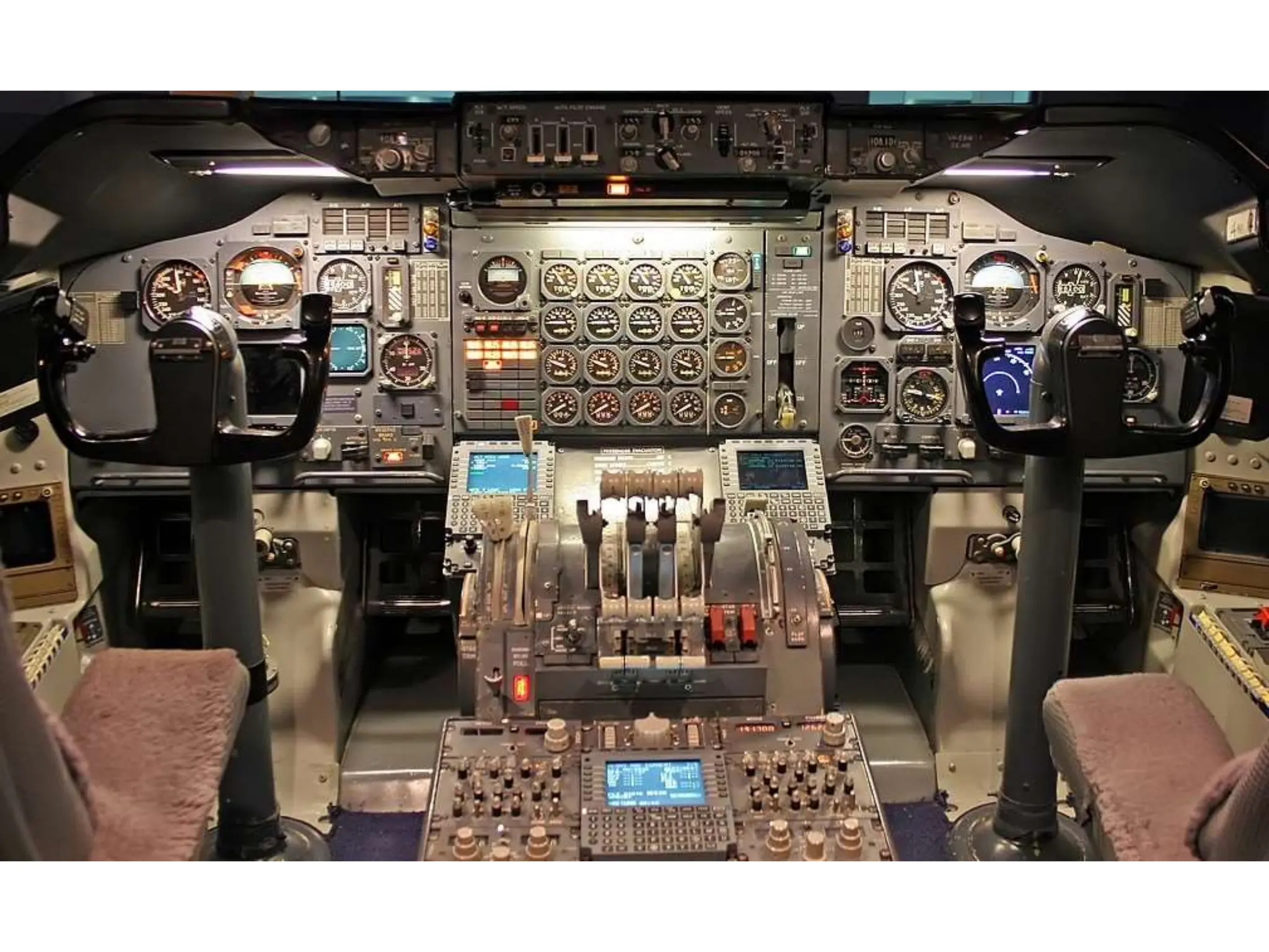 BOEING 747 CLASSIC INTRODUCTION for beginners.ppt