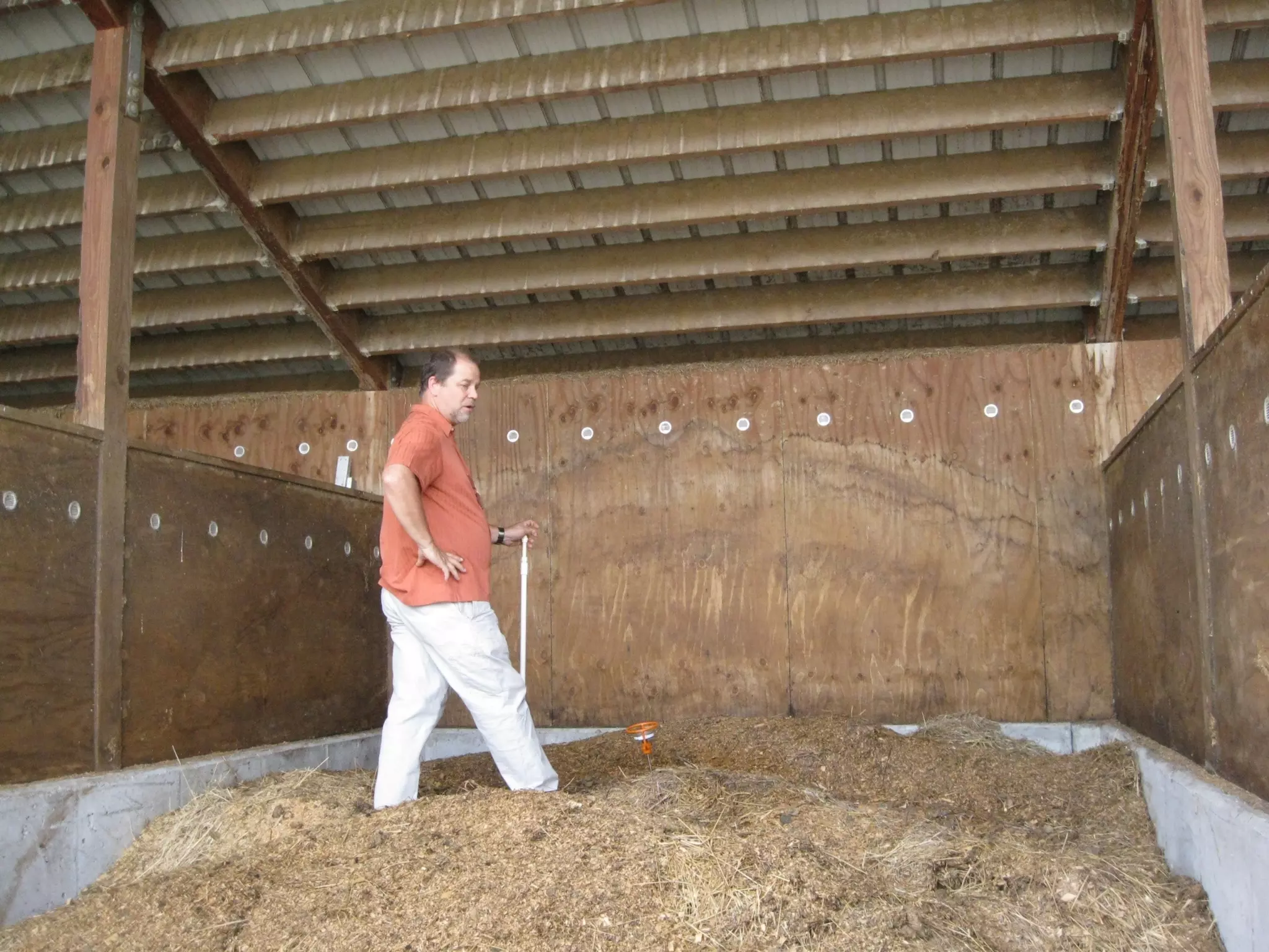 Manure Management Facilities and Structures for Small Farms | PPT