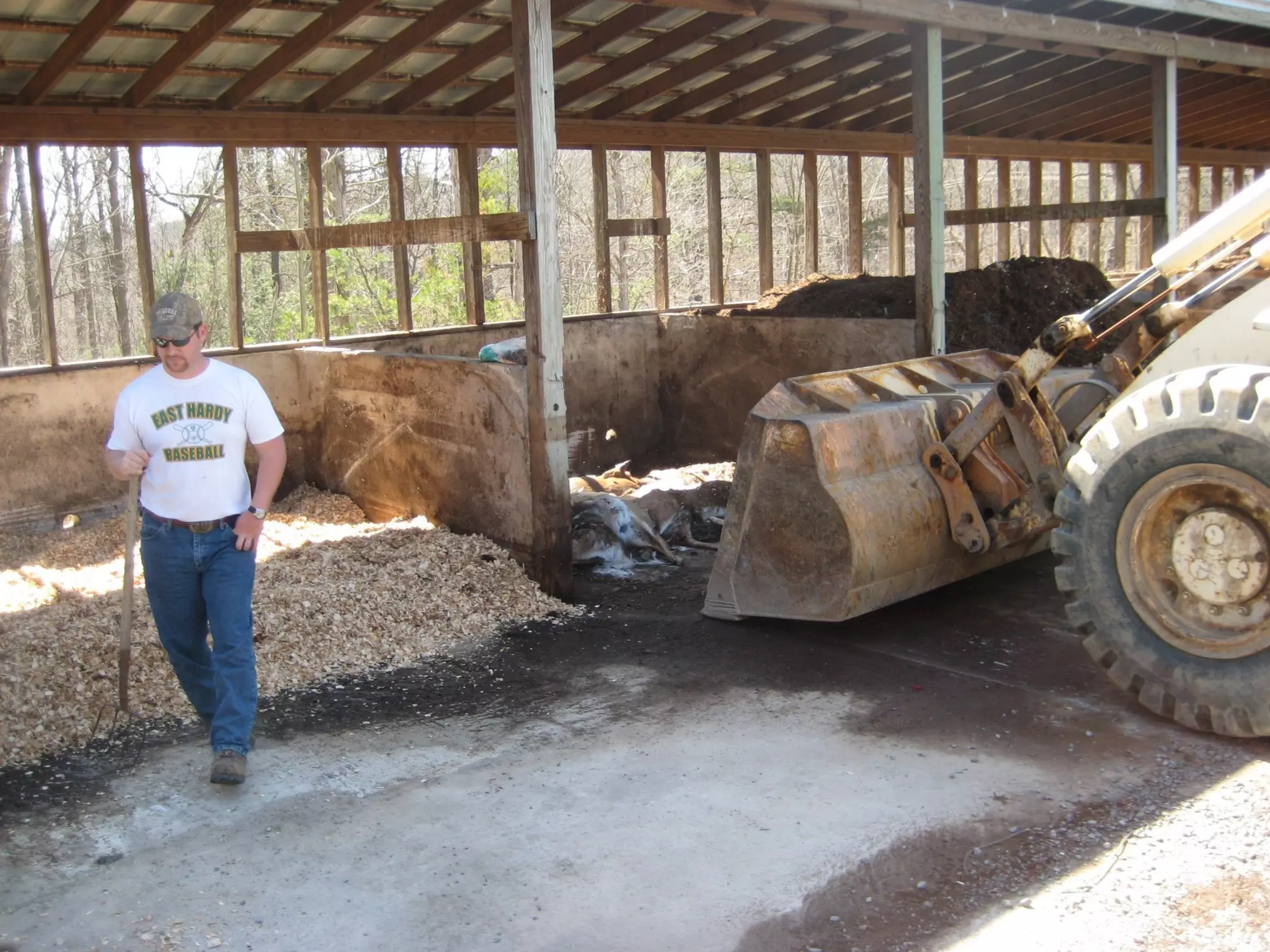 Manure Management Facilities and Structures for Small Farms | PPT