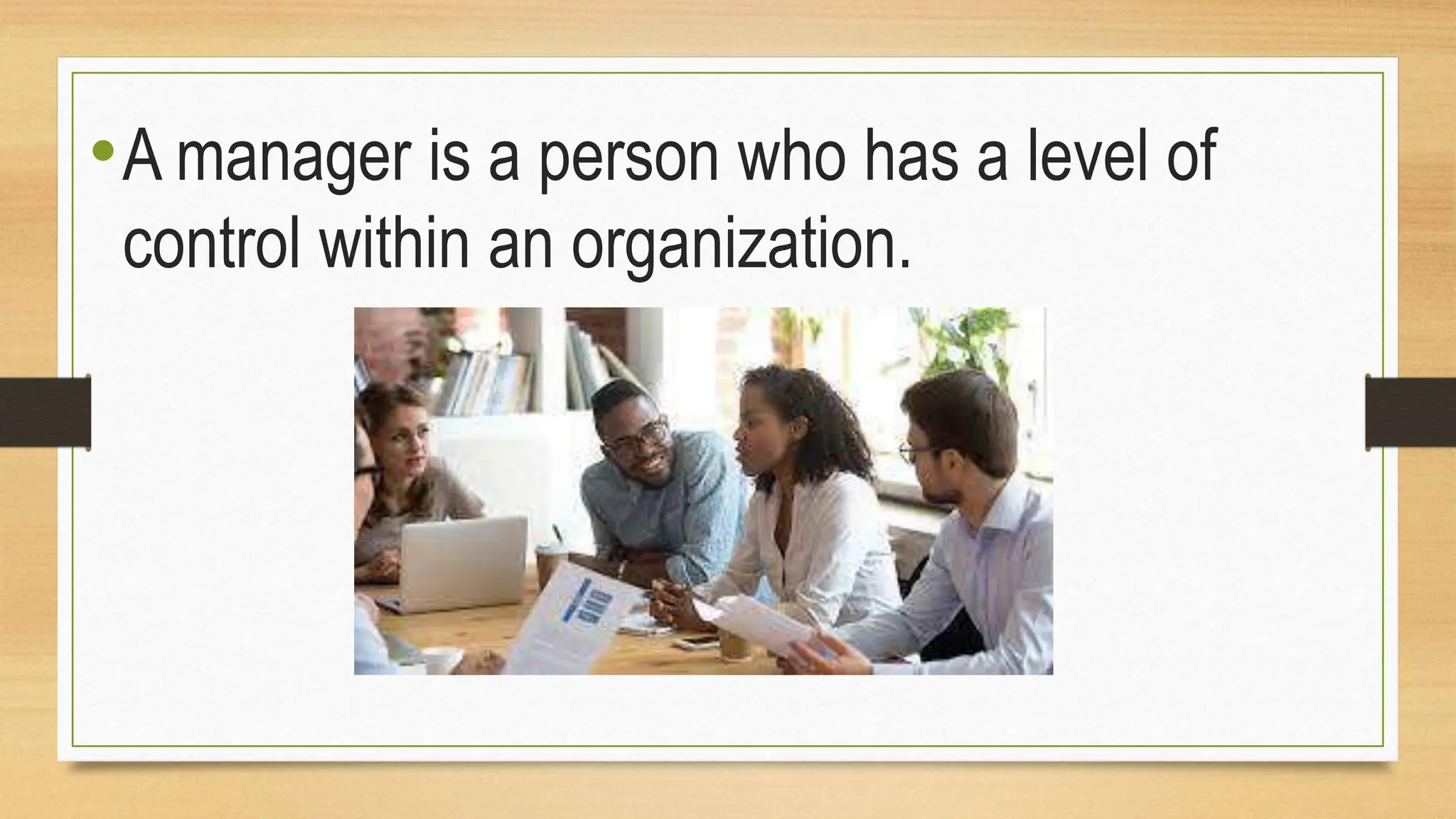 BOSS vs. MANAGER.pptx