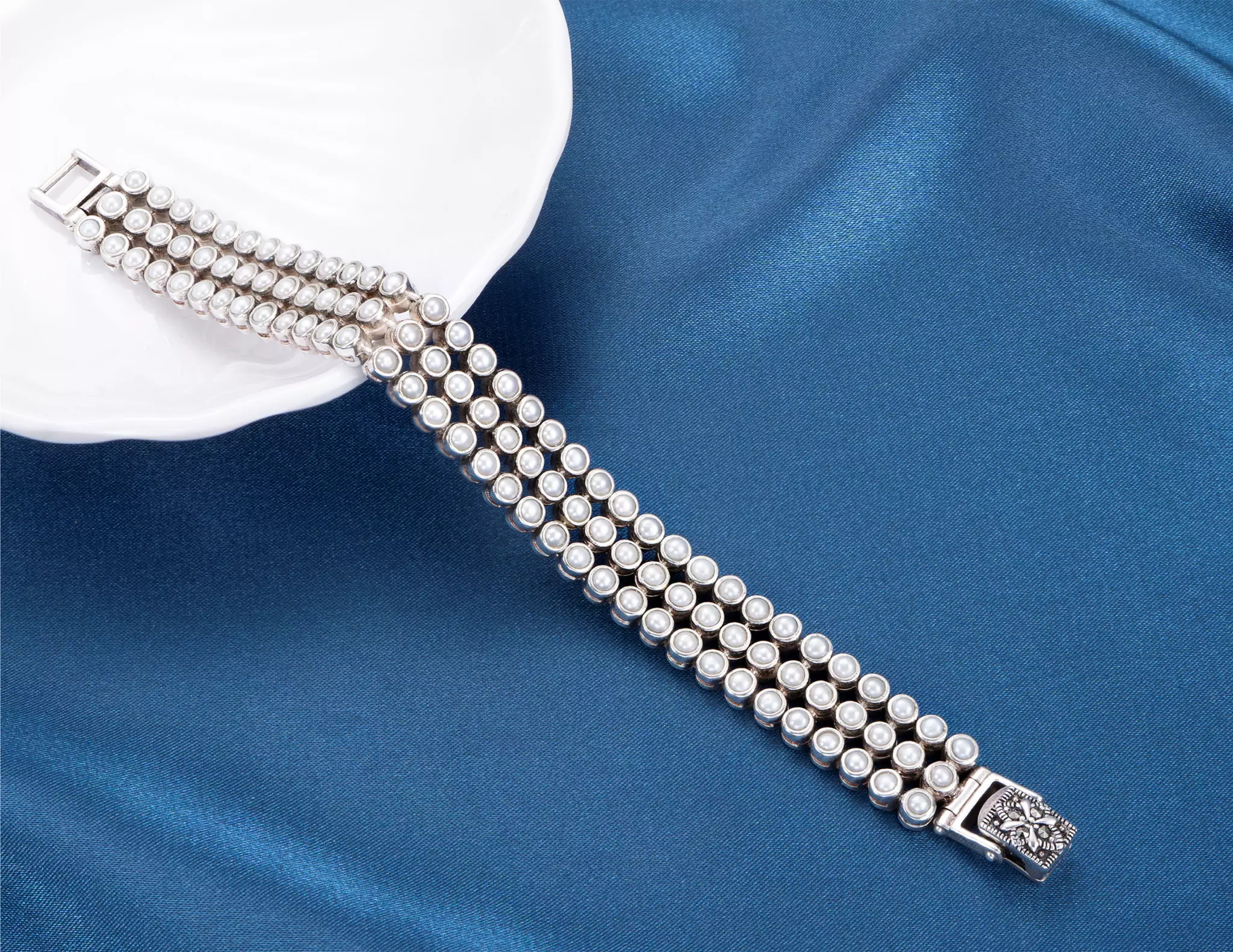 DESIGN AND CREATION | PDF