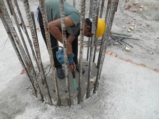 Presentation on Retrofittion of broken pile Reinforcement at Pile Cut ...