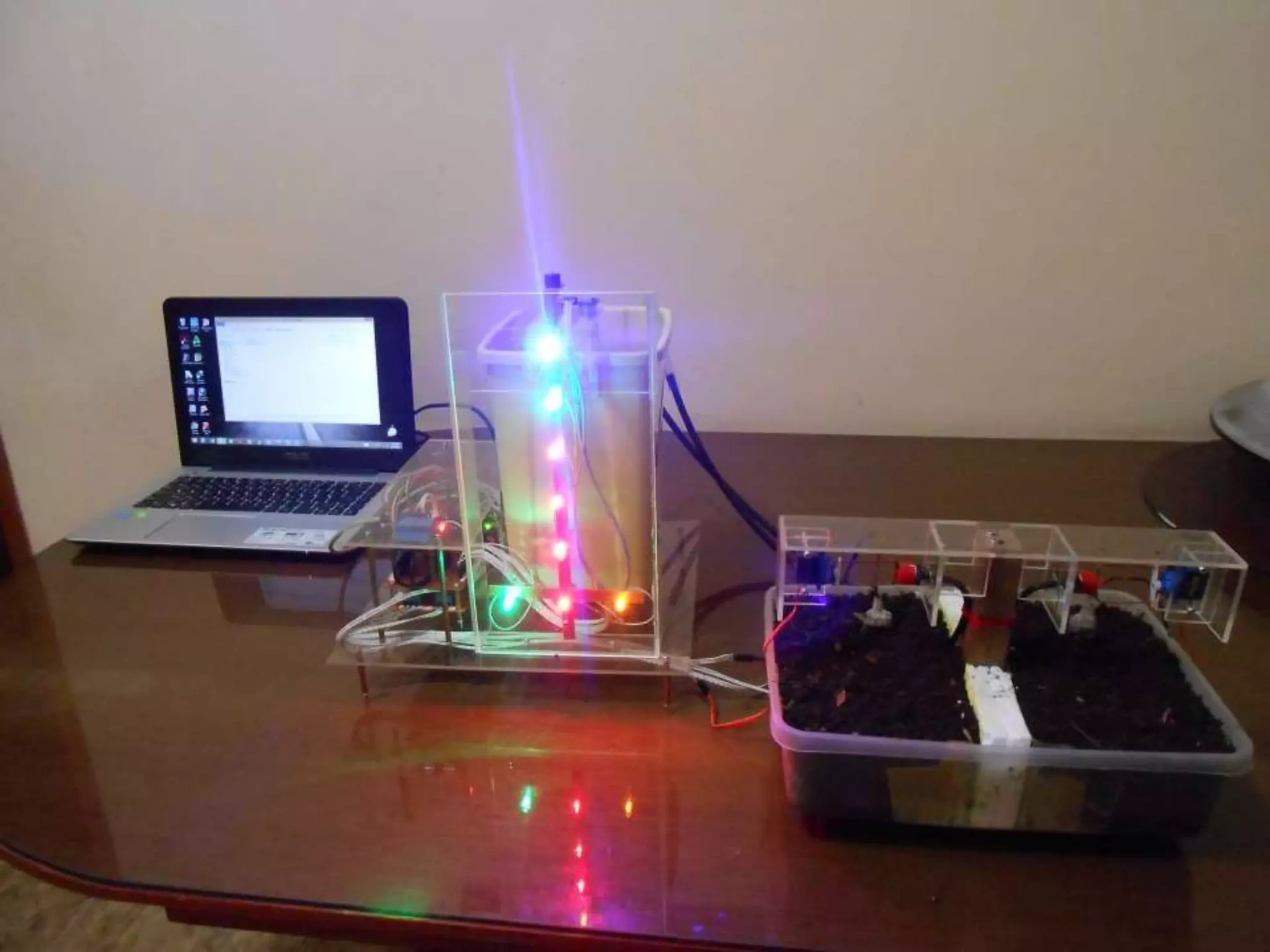 Prototype Alat Penyiram Tanaman Otomatis dan Pengontrol Level Air ...