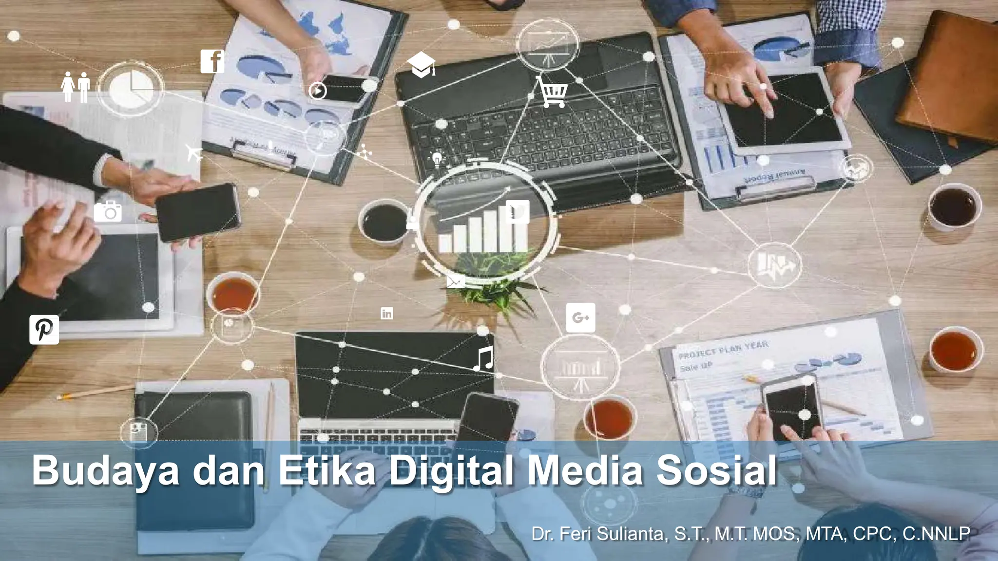 Budaya-dan-Etika-Digital-Media-Sosial-2021.pptx