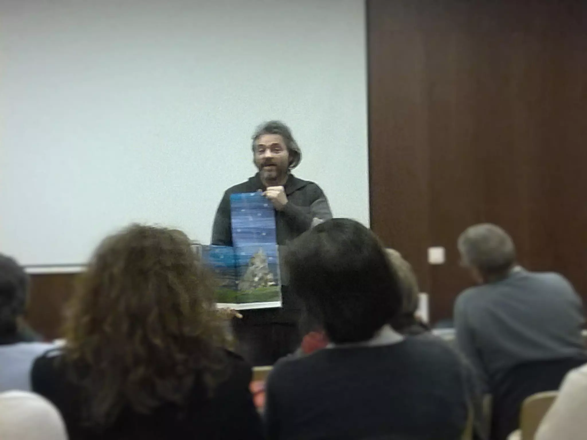 To be a Reading Volunteer:The Contribute of a Storyteller | PPT