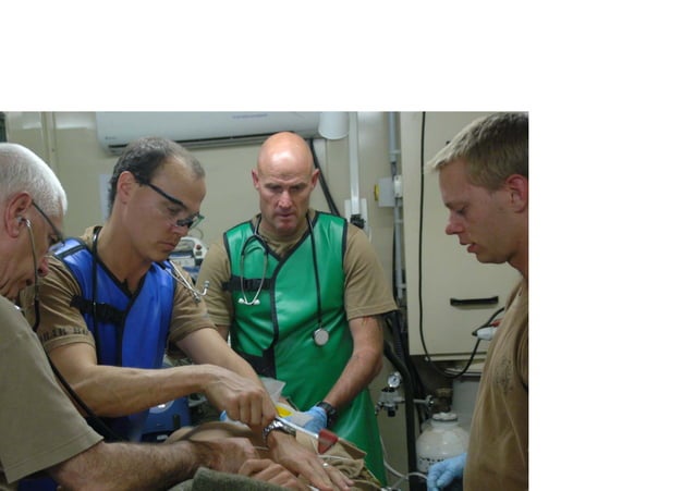 Case report of thoracic spine fractures from ied blast in armoured ...