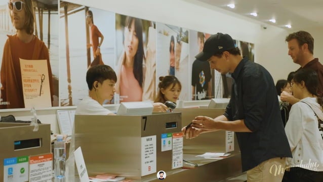 CASHLESS in China - a Note of 2018 (Truong Bomi) | PPT